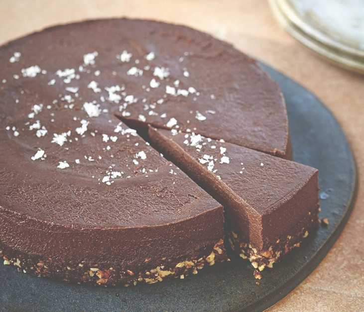 Recette de gâteau chocolat-expresso à la pointe de sel | Marabout