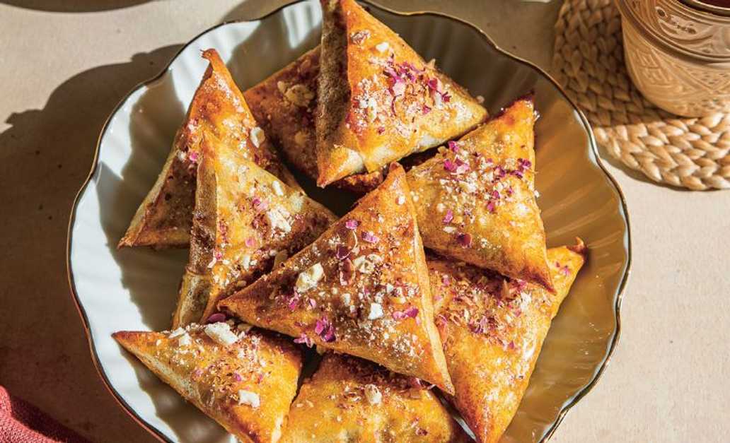 Briwats aux oignons et raisins – Recette marocaine | Marabout